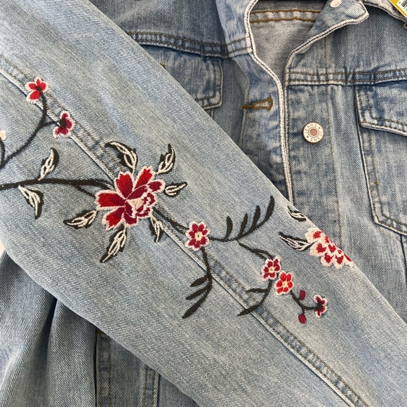 Gianni Bini | Jackets & Coats | Gianni Bino Floral Embroidered Landon ...